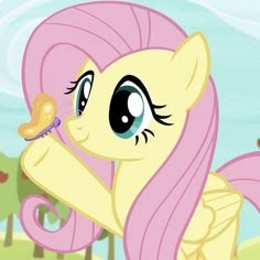 Fluttershy Pfp by realzoldy