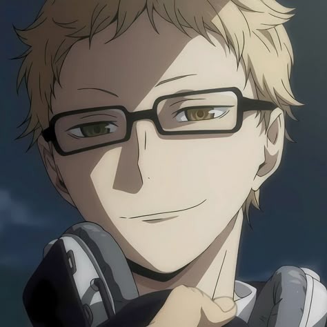 Tsukishima Pfp by Jxcy♡