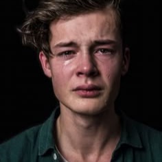 Crying Icon Pfp by Bella