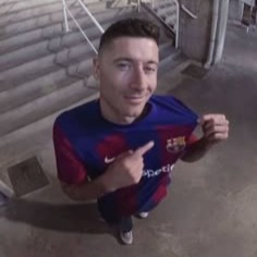 Lewandowski Pfp by abdulrahman01