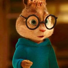 Simon Chipmunk Pfp by fruitusmaximus