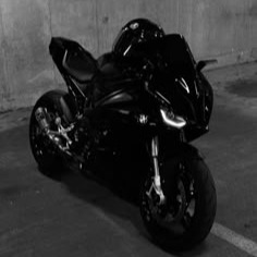Motorcycle Pfps and Icons - For Discord, Instagram & TikTok