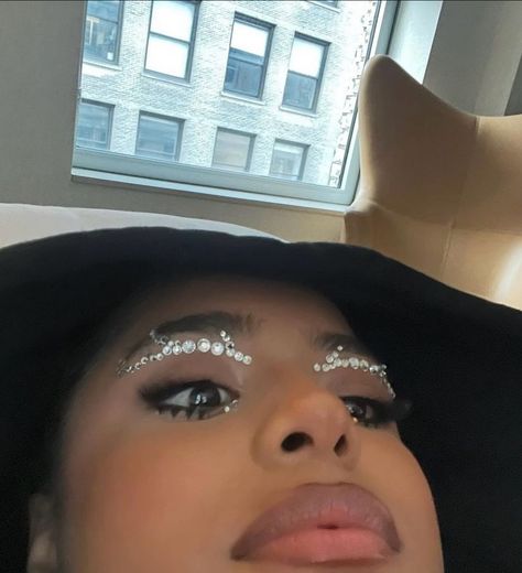 Tyla 17 Pfp by denxfn2024