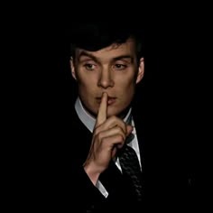 Thomas Shelby Pfp by gri