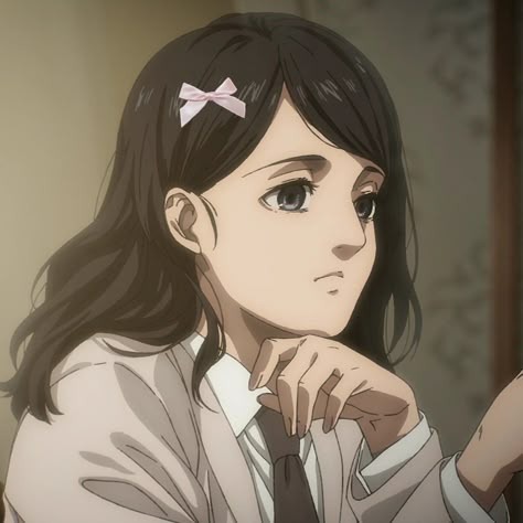 Pieck Finger Pfp by bubblycuzynot