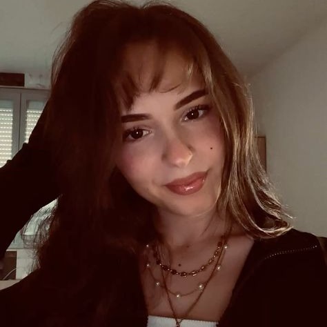 Girl Profile Photo Pfp by juralol123