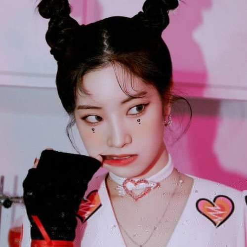 Twice Pfp Pfp by qu1xn