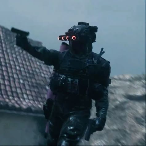 Military 11 Pfp by realzoldy