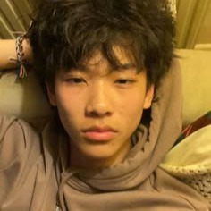 Asian Pfp by denxfn2024