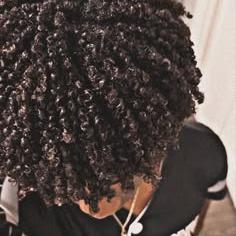 Curly Hair Profile Picture Pfp by redst0nem4n.