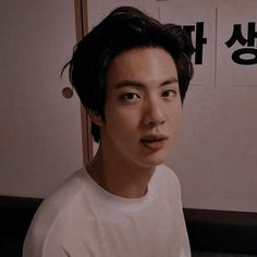 Jin 11 Pfp by denxfn2024