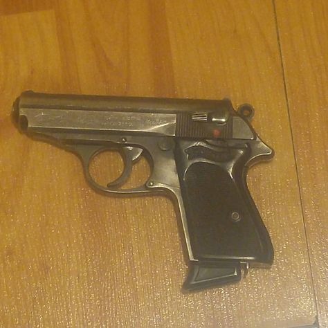 Gun Profile Picture Pfp by Twiz