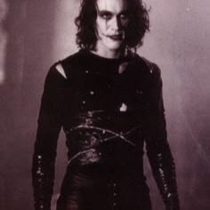 Crow Pfps and Icons - For Discord, Instagram & TikTok