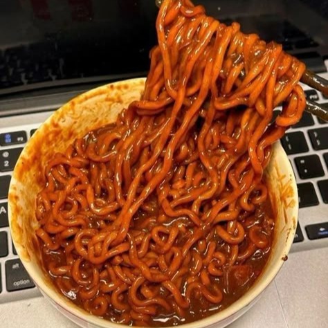 Noodle Display Picture Pfp by Lucid