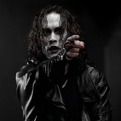 Crow Pfps and Icons - For Discord, Instagram & TikTok