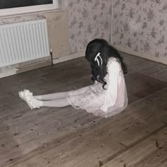 Gloomy Coquette Pfp by denxfn2024